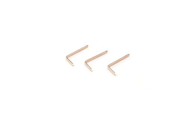 1.0 x 0.64mm rectangular pin, R/A (P50LX0108) – Protectron
